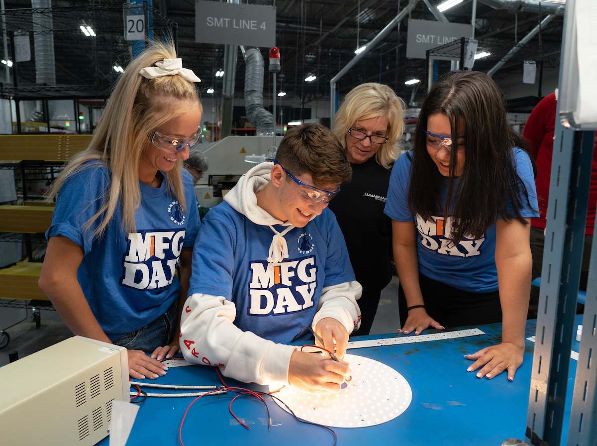 Host - Manufacturing Day | Creators Wanted